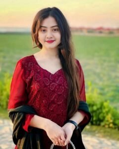 [1077+] Cute Simple Girl Pic, Dp, Images, Photos, Pictures & Wallpapers ...